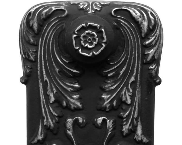 Chelsea Cast Iron Radiator (675mm Tall) - Period Home Style